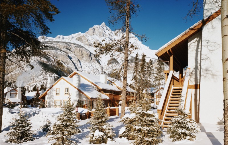 Banff Rocky Mountain Resort - Banff, Canada - Chaletline